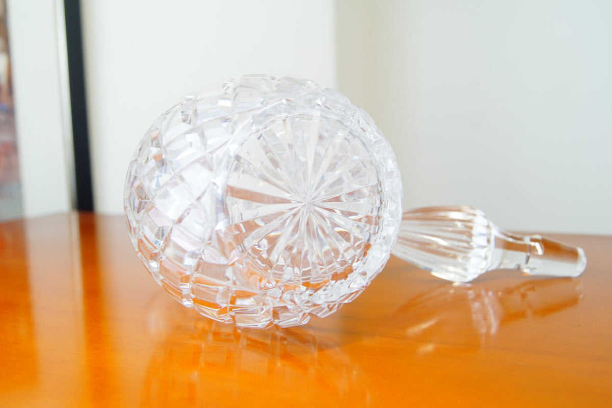 A stunning large crystal port decanter crafted in a classic Georgian s ...
